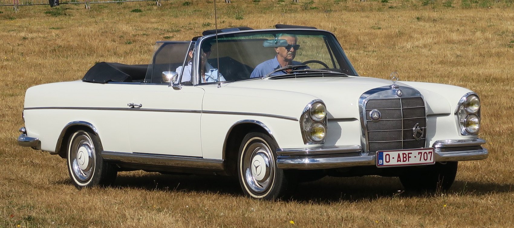 Mercedes-Benz W112 technische daten und verbrauch